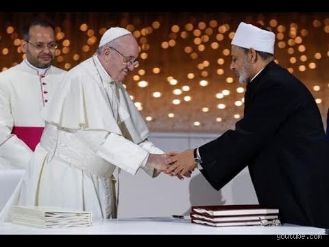 Warum trägt der Papst eine Kippa?